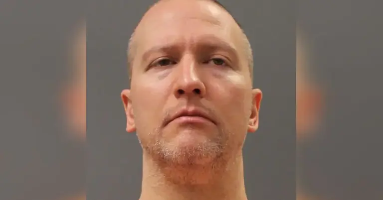 Derek Chauvin's Mom Criticizes Authorities For Keeping Her In The Dark