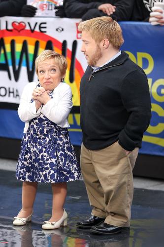 The 'Little Couple's Untold Love Story! Jen Arnold & Bill Klein Spill ...