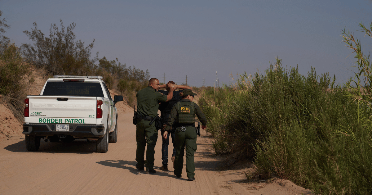 FBI Agent Reveals MS-13 and Venezuelan Gang Tren de Aragua Forming ...