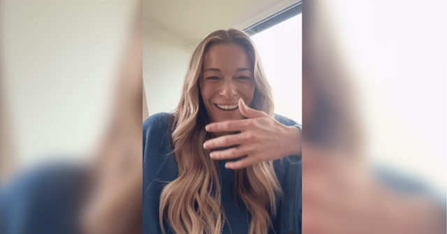 LeAnn Rimes Sparks Major Concern As Singer's Teeth Fall Out