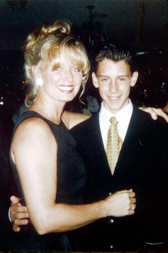 Mom Of Tragic ‘Alpha Dog’ Teen Horrified That Elliot Rodger Was ...