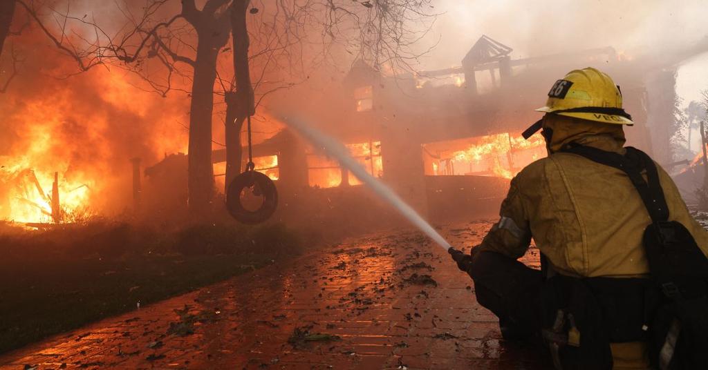 Joe Biden Slammed For 'Offensive' Joke While Discussing California Fires Joe Biden Slammed For 'Offensive' Joke While Discussing California Fires