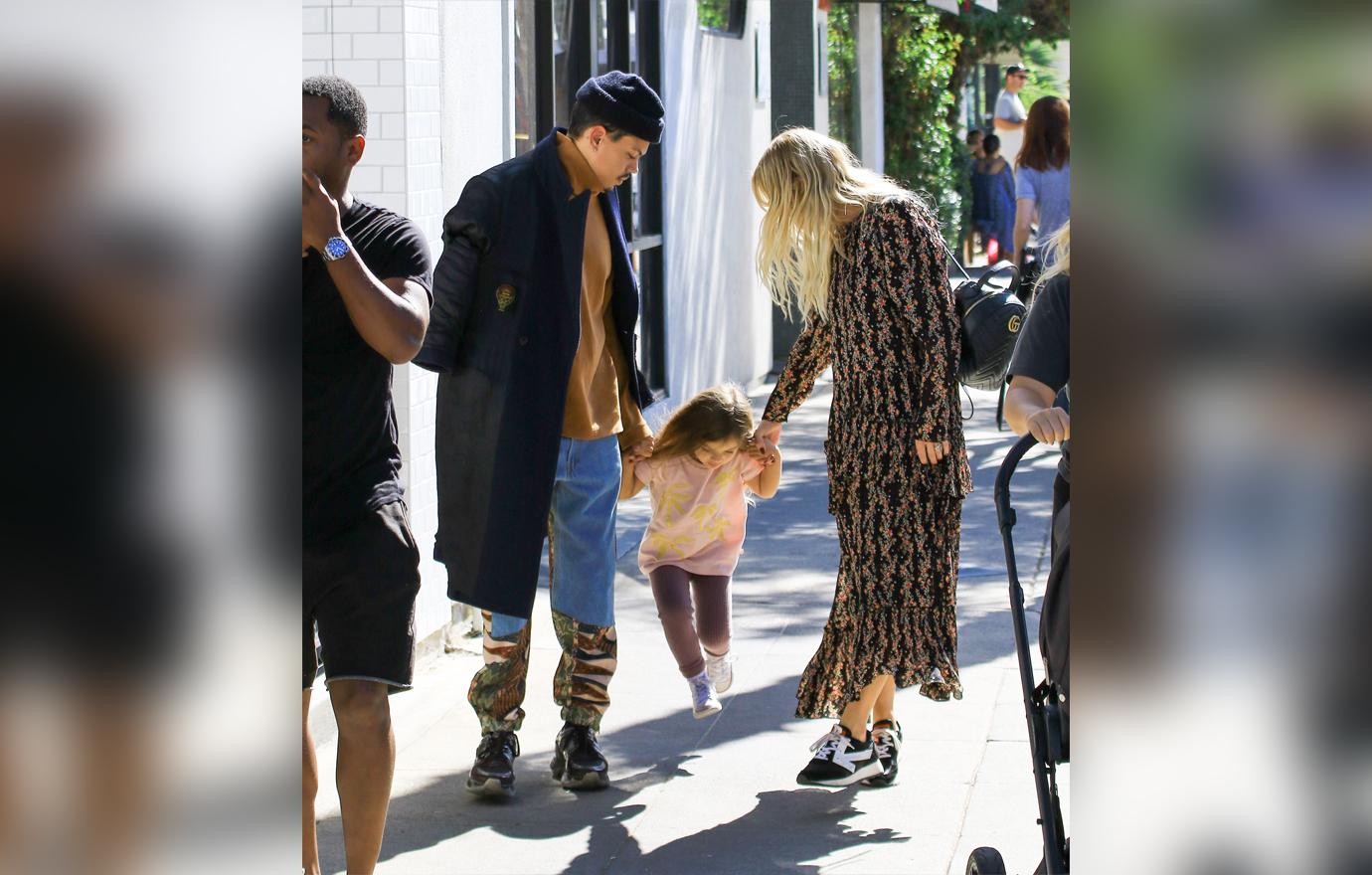 Evan Ross & Ashlee Simpson Spend Time With Daughter Jagger Snow