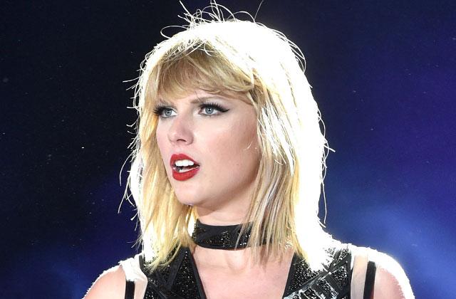 Taylor's Nightmare: Intimate Photo At Center Of Swift's Groping Lawsuit ...