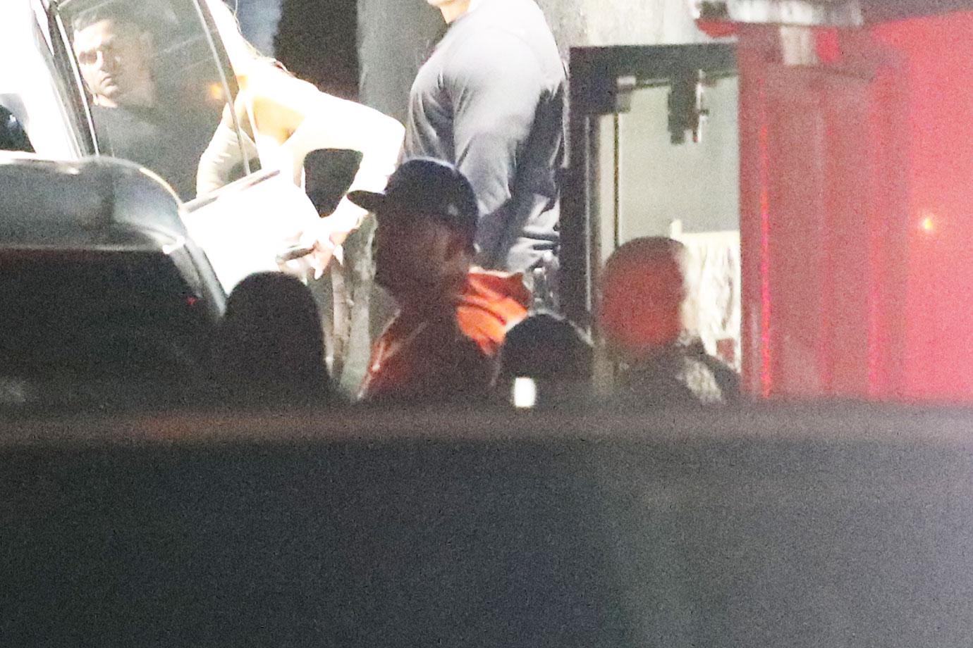 Rob Kardashian Resurfaces At Kendall Jenners Birthday Party Photos
