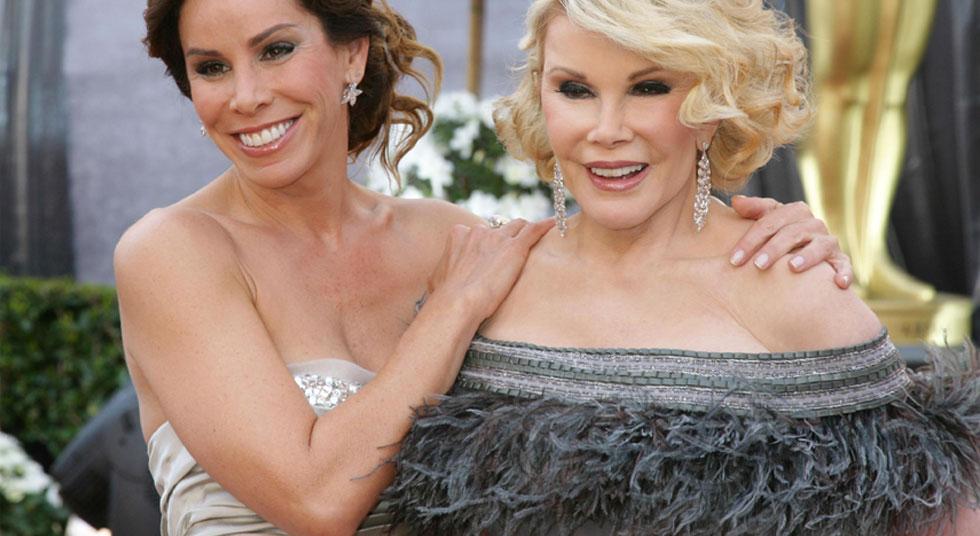 One Last Goodbye – Melissa Rivers Says Goodbye To Mom Joan Rivers With ...