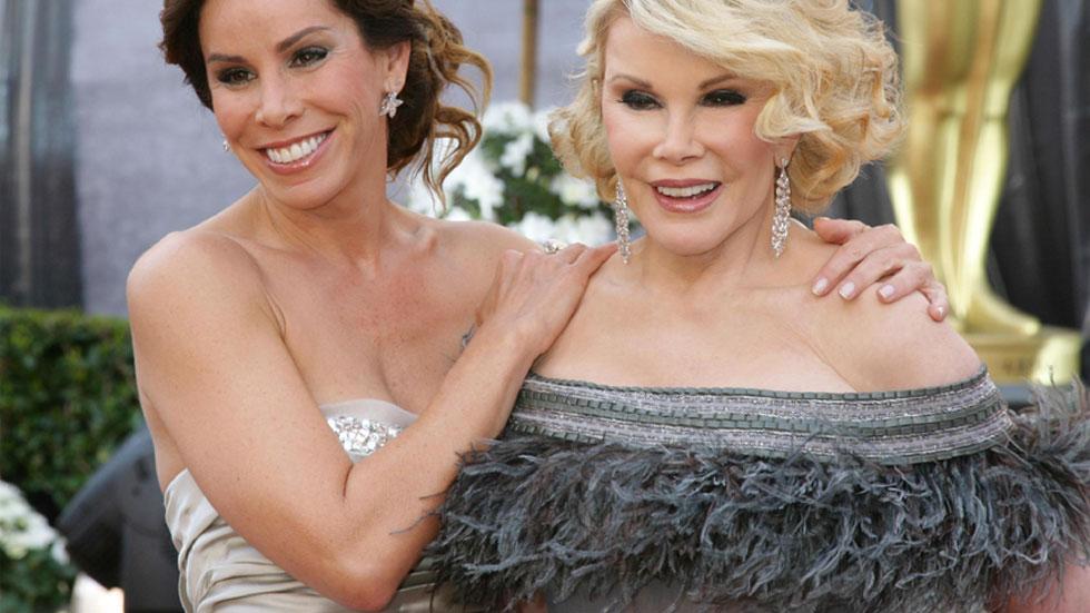 One Last Goodbye – Melissa Rivers Says Goodbye To Mom Joan Rivers With ...