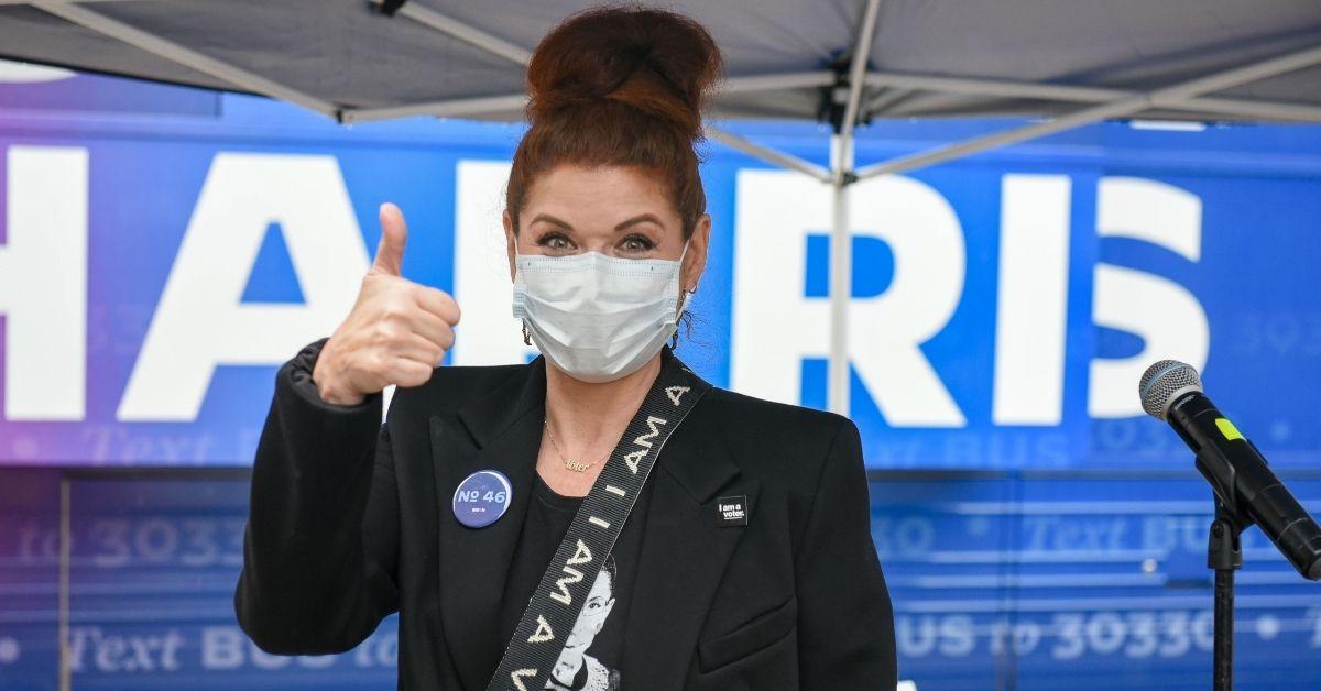 Debra Messing Has Meltdown On Call To WH After Roe V. Wade Reversal