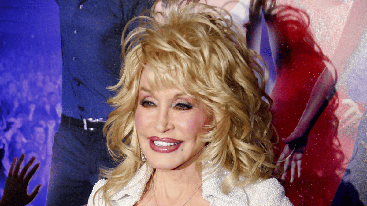 Dolly Parton's Plastic Surgery Procedures Revealed as Singer Turns 80