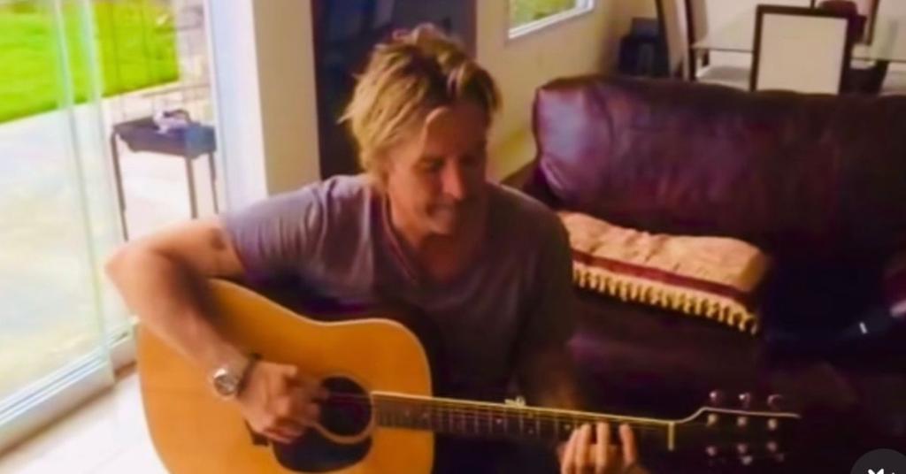 Train Founding Member Charlie Colin Dead at 58