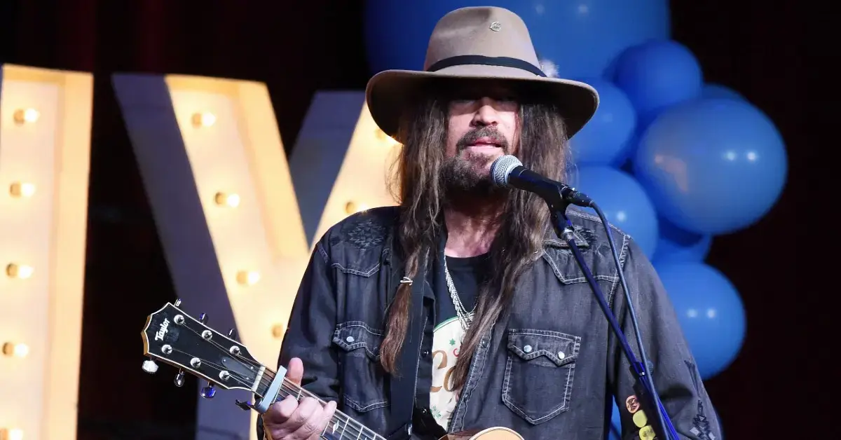 Miley Cyrus' Mom Tish 'Spiraling' as Estrangement From Noah Grows After ...