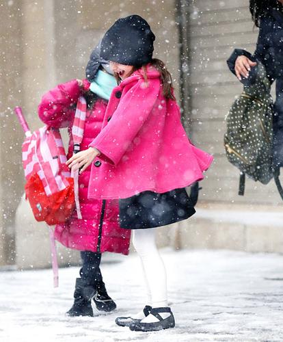 The Weather’s Not Too Frightful For Suri! Cruise Enjoys The Snow In NY