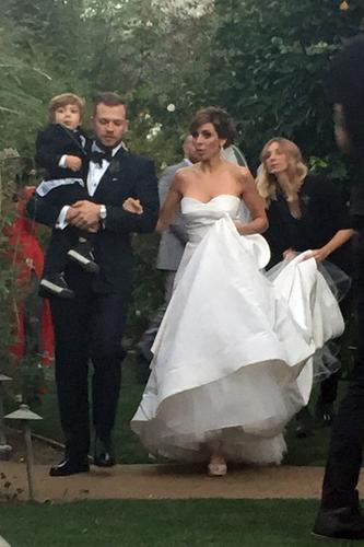 Jamie-Lynn Sigler & Cutter Dykstra Tie The Knot — See Photos Of Their ...
