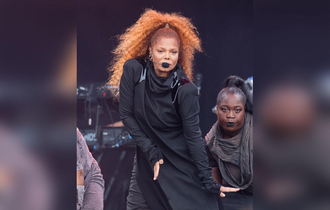 Janet Jackson Performs Amid Plastic Surgery Rumors