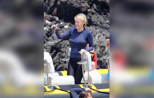 [PICS] Megyn Kelly Bikini Wetsuit Hawaii -- Vacation Before Today Show Job