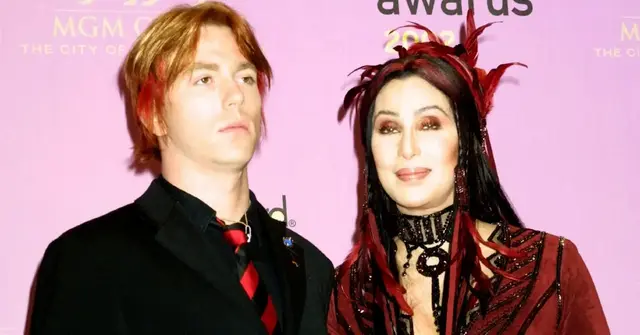 Cher Accused of 'Removing' Deed for Michael Jackson Artwork from ...