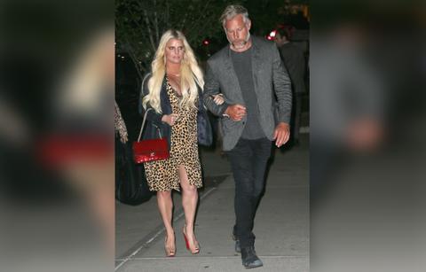 Jessica Simpson Weight Ups & Downs Amid Yo-Yo Dieting
