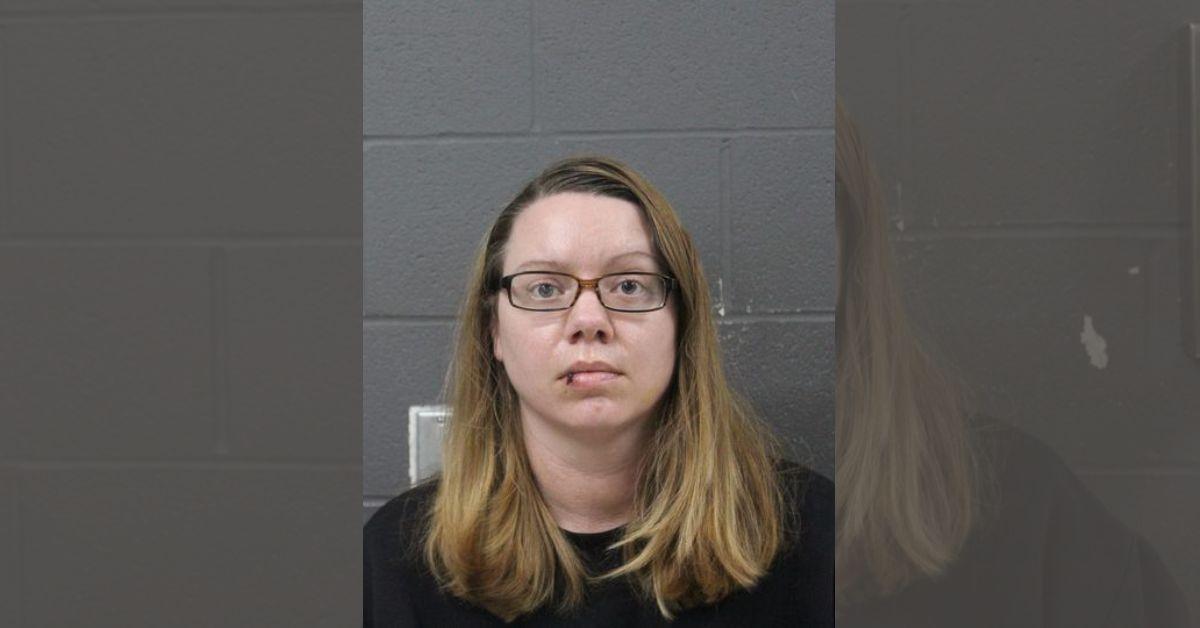 Missouri Women Tried To Stab Children While Driving On Highway, Sheriff ...