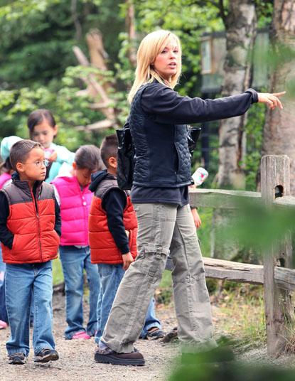 PHOTOS: Kate Gosselin & Kids In Alaska Filming Kate Plus 8