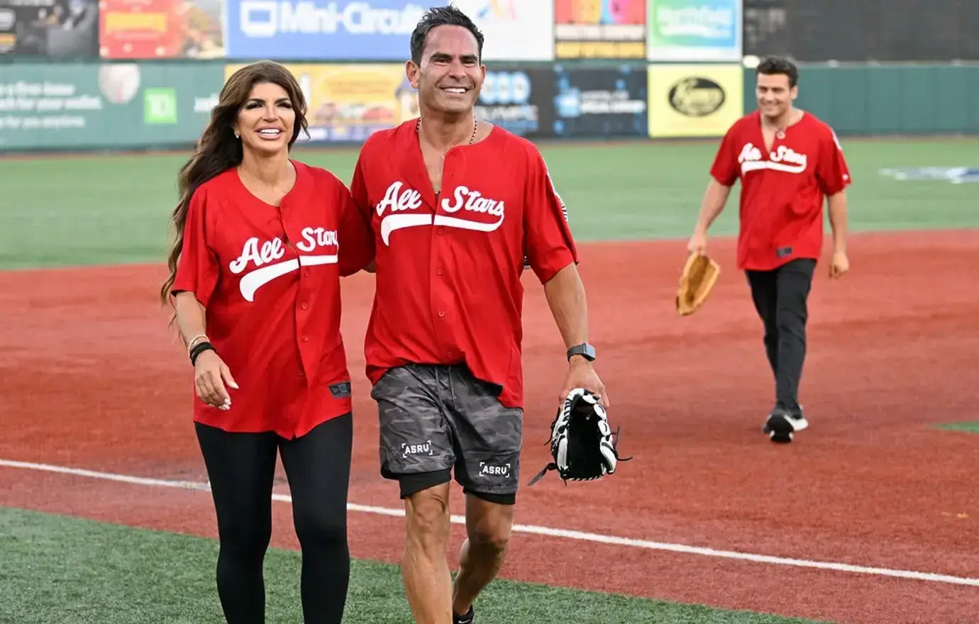 ‘RHONJ’ Star Teresa Giudice’s Pals Concerned After Her Husband's Ex ...