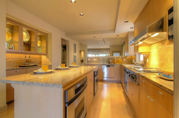 He's Got His City Right Behind Him! Macklemore Buys Modest Seattle ...