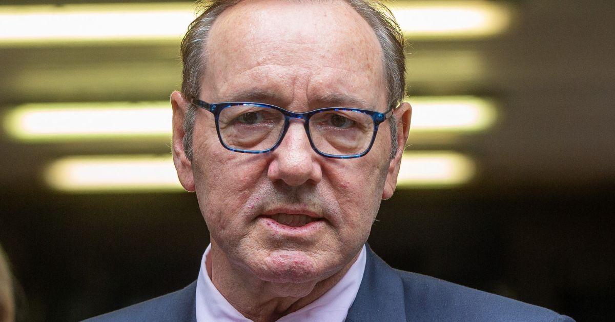 Kevin Spacey Throws Shade At Critics While Accepting Lifetime Award