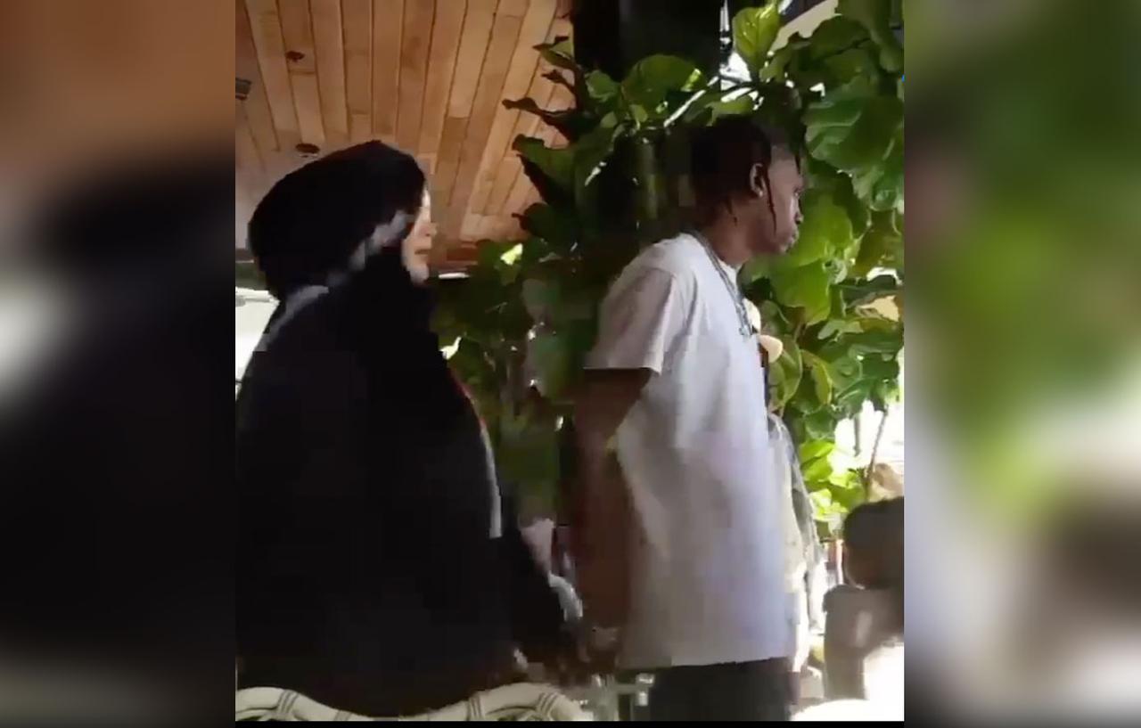 Travis Scott & Kylie Jenner Go On Miami Vacation After Baby