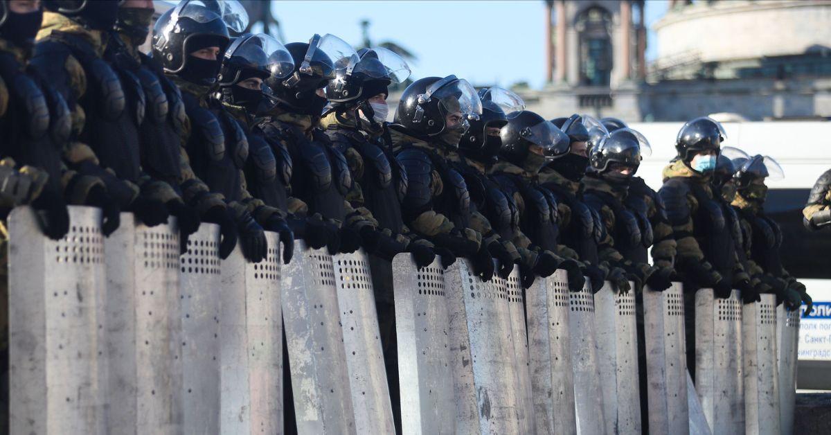 Vladimir Putin's 'Fascist Police' Arrest Couple & Take Their Son Away