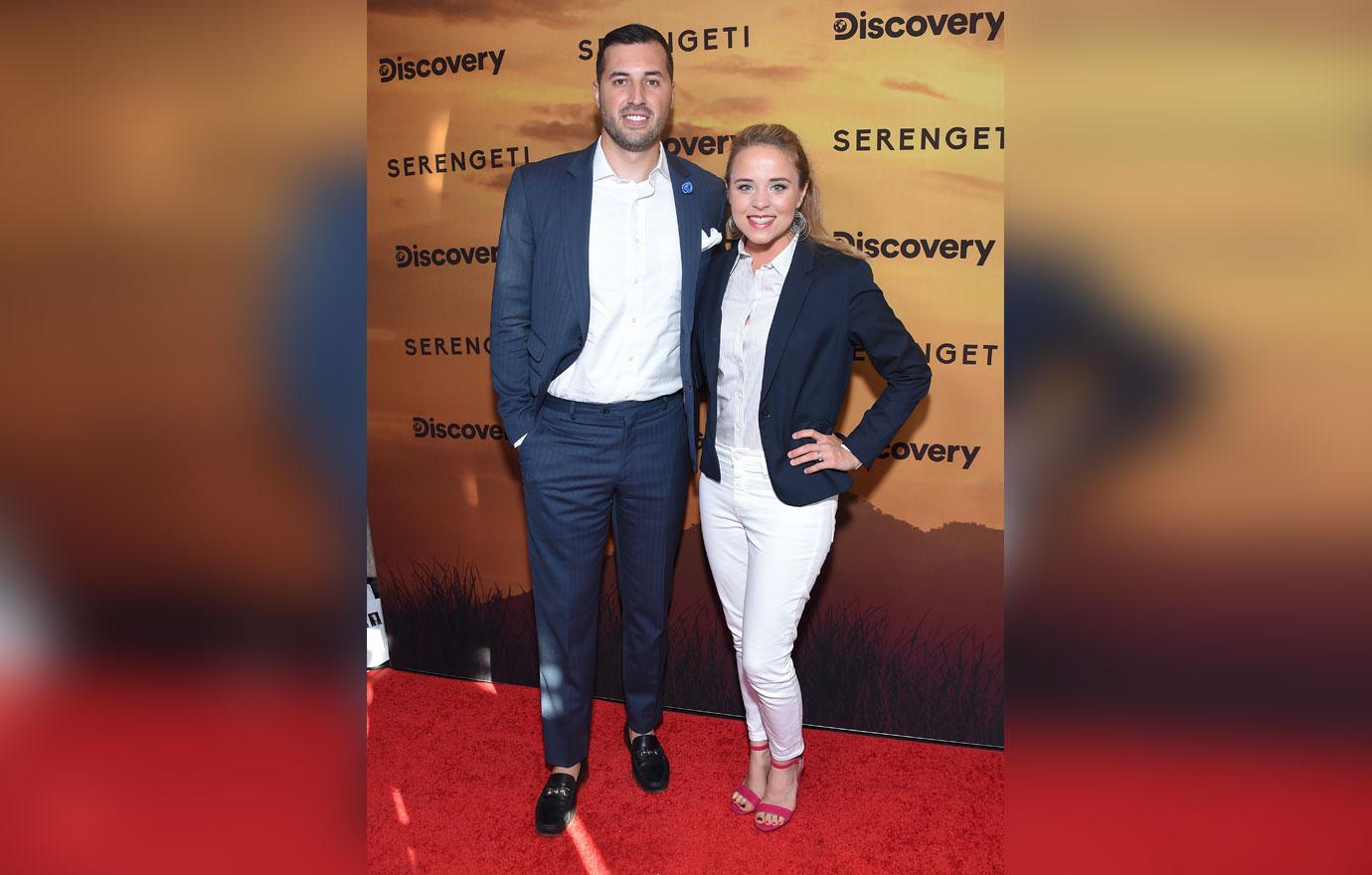 PHOTOS: Jinger Duggar & Jeremy Vuolo's Los Angeles Home Revealed