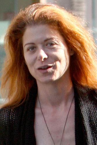 Nearly Unrecognizable! 20 Shocking Photos Of Stars Without Makeup