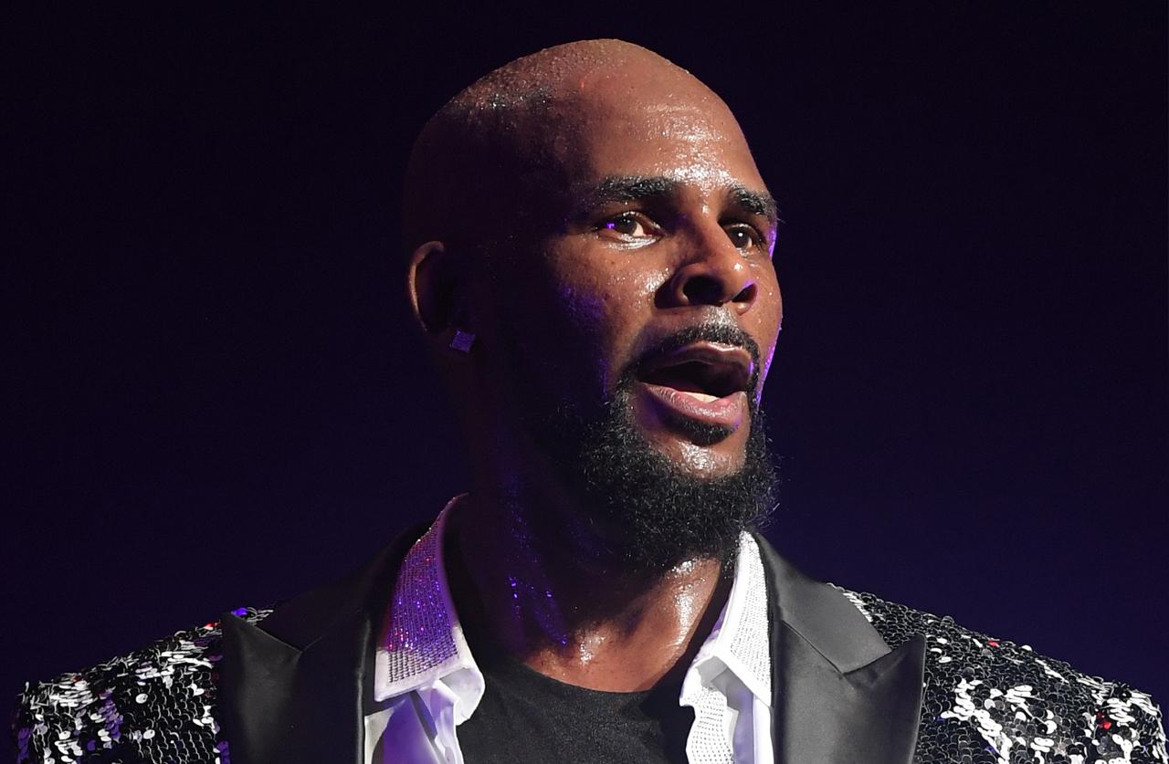 R. Kelly Victim’s Dad Slams Him Amid Sexual Assault Investigations