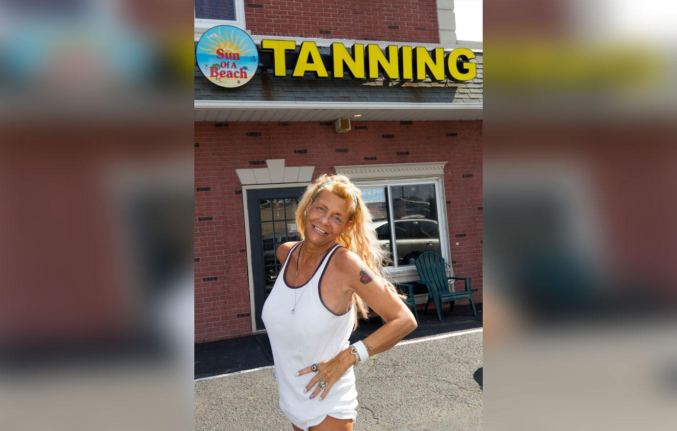 Tan Mom Patricia Krentcil Returns To Sing Recording Session