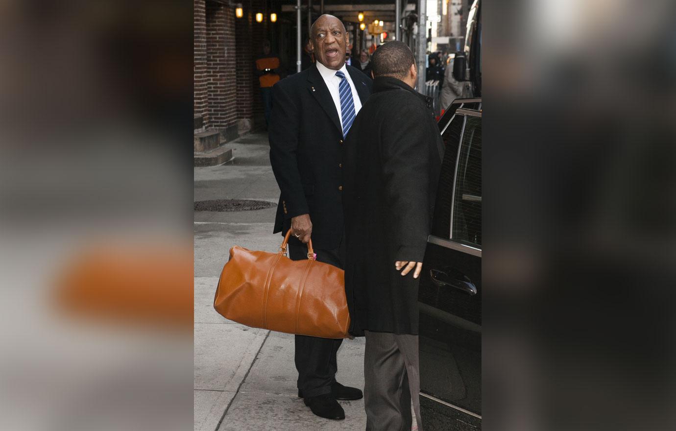 Bill Cosby Carries His Cash In A Bag