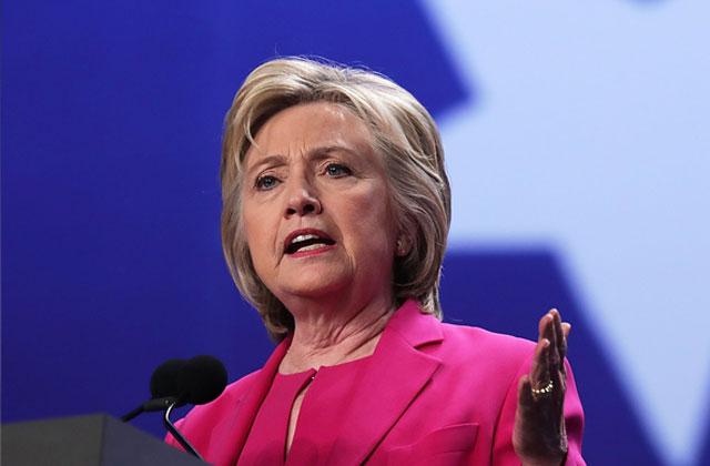 Email Leak Exposes Hillary's Sick Obsession With Anthony Weiner Sexting ...