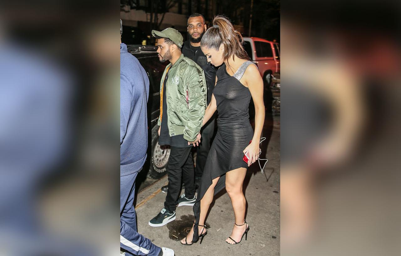[pics] Selena Gomez Wardrobe Malfunction Singers Nipples And Butt