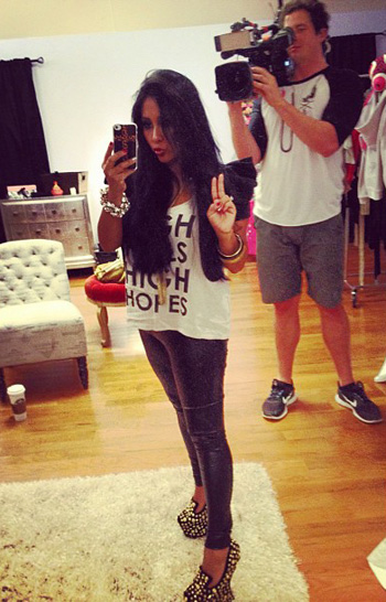 Looking Slim, Snooki! Nicole Polizzi Flaunts Post-Preggers Figure