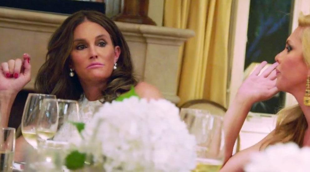 Changing Her Mind? Caitlyn Jenner Confesses She's Open To Dating Men On ...