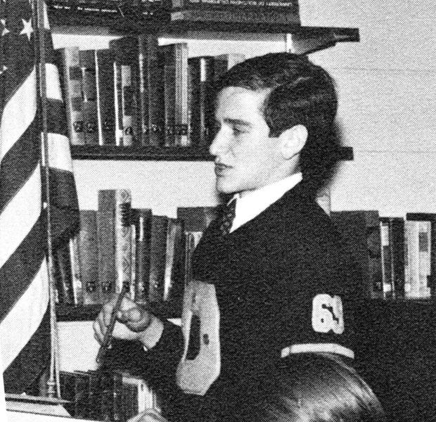 It’s Throwback Time: See Robin Williams’ Childhood Photos