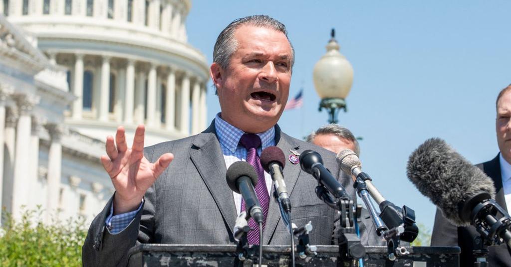 GOP Congressman Receives Anonymous Text Demanding He Vote for Jim Jordan