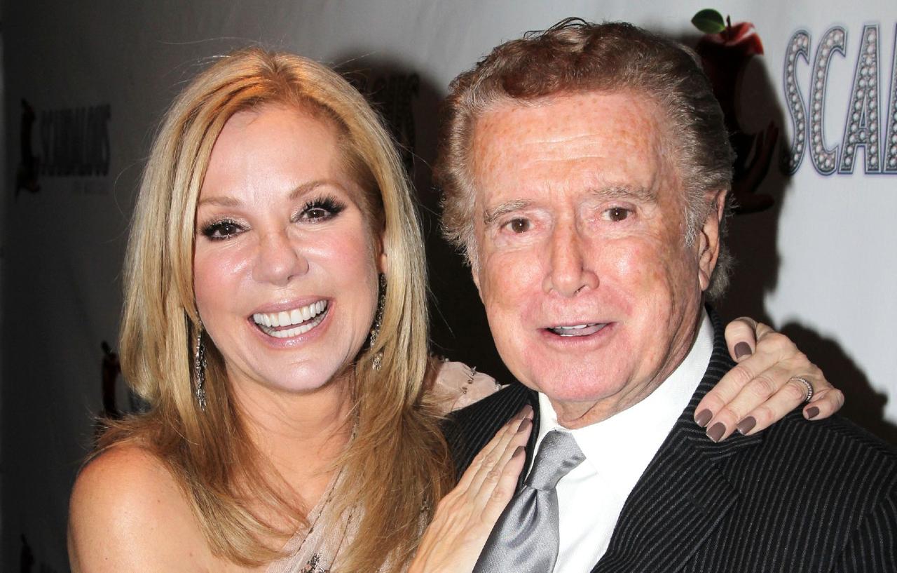 Regis Philbin Told Kathie Lee Gifford Secrets About Kelly Ripa Feud ...