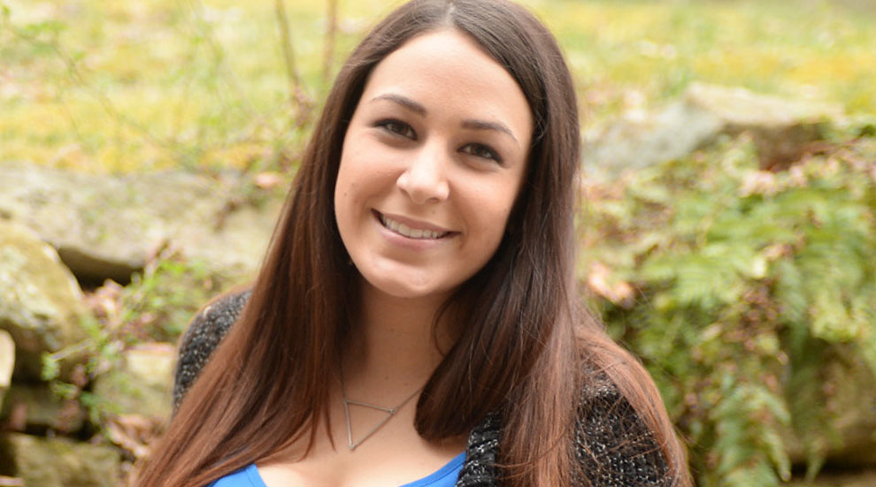 'Monica The Medium's Monica Ten-Kate Talks Dating As A Medium –– Which ...