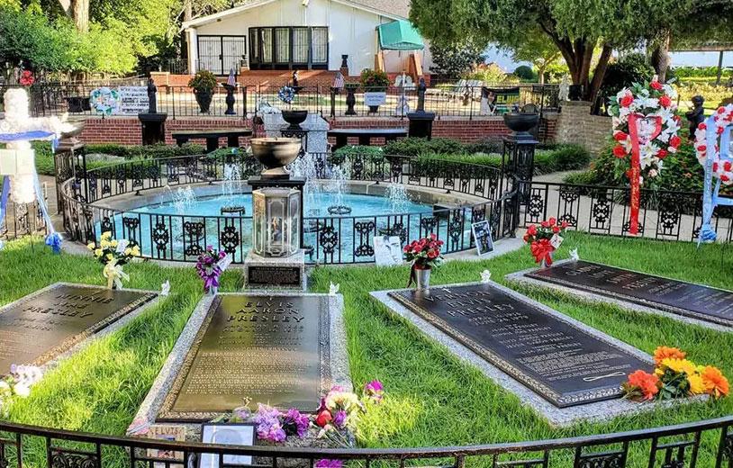 Lisa Marie Presley’s Mom Priscilla & Daughter Riley Battling Over $35 ...