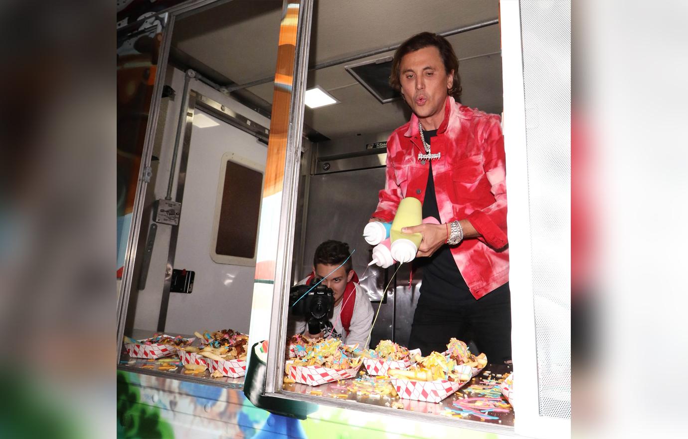 Jonathan Cheban Foodgod Food Truck Atari Game At Craig’s