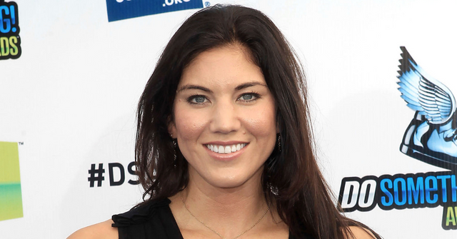 Hope Solo Arrested For DWI & Resisting Arrest As Her Children Watched