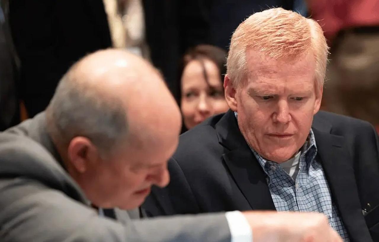 Alex Murdaugh Ordered To Deal With Civil Lawsuit Accusing Him Of ...