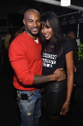 Michelle Rodriguez And Rosario Dawson Pose Backstage At Naomi Campbell ...