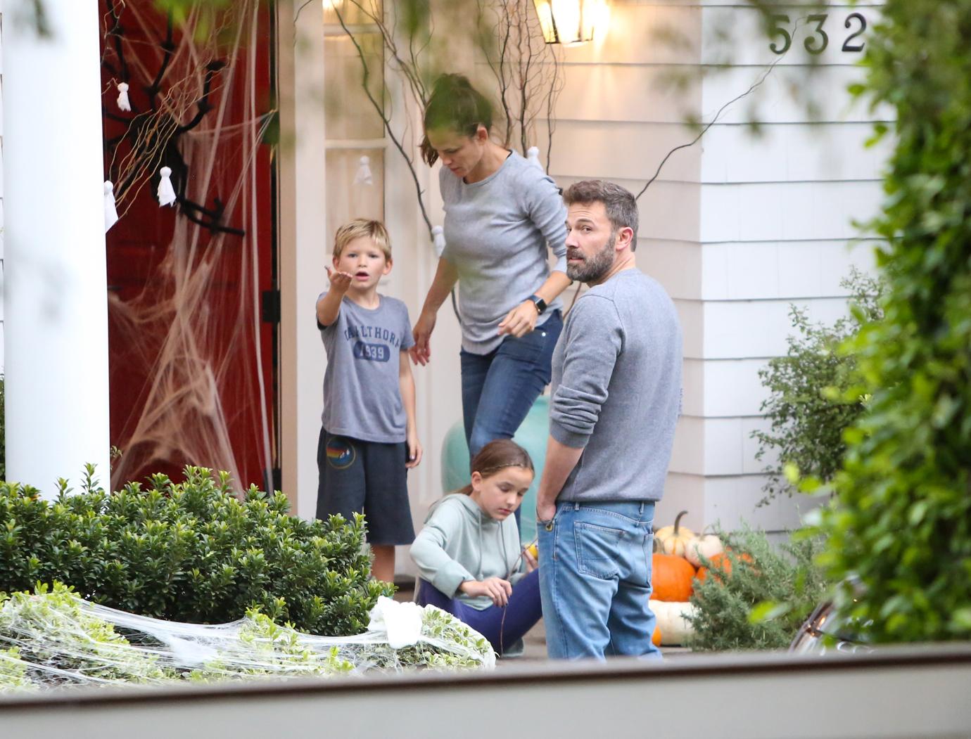 Jennifer Garner Attends Wedding Night Of Ben Affleck’s Relapse