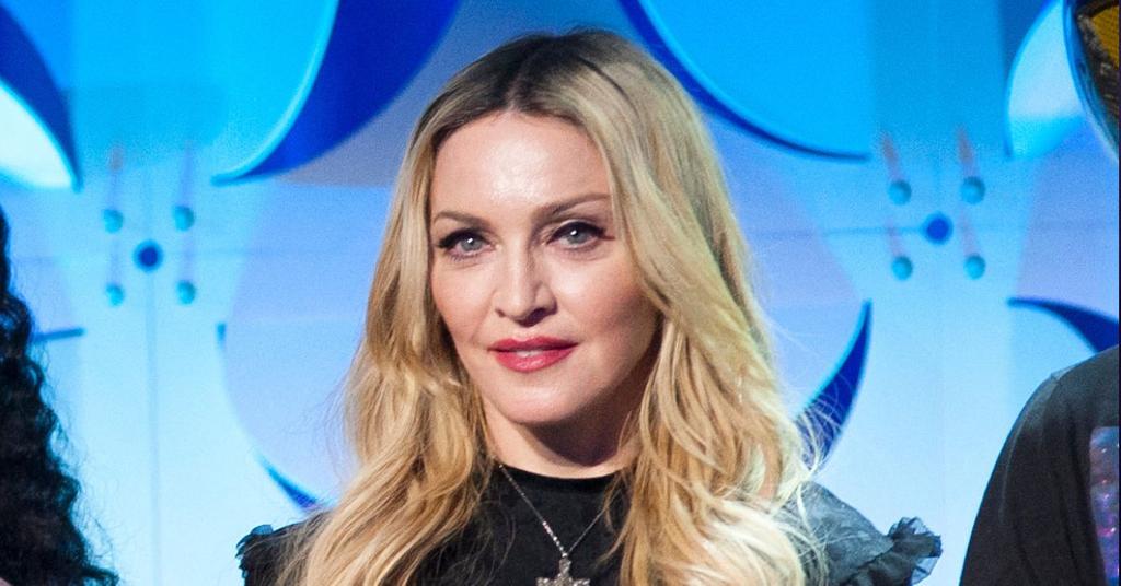 Sean Penn Denies Rumor He Beat Madonna With A Baseball Bat