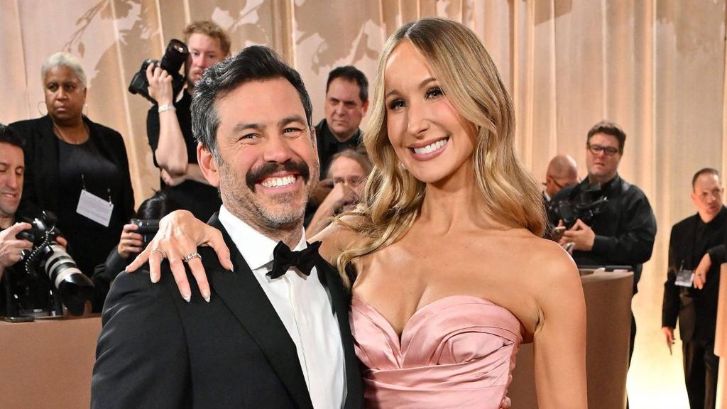 Nikki Glaser Says She 'Doesn't Care' If Boyfriend 'F--ks' Another Woman