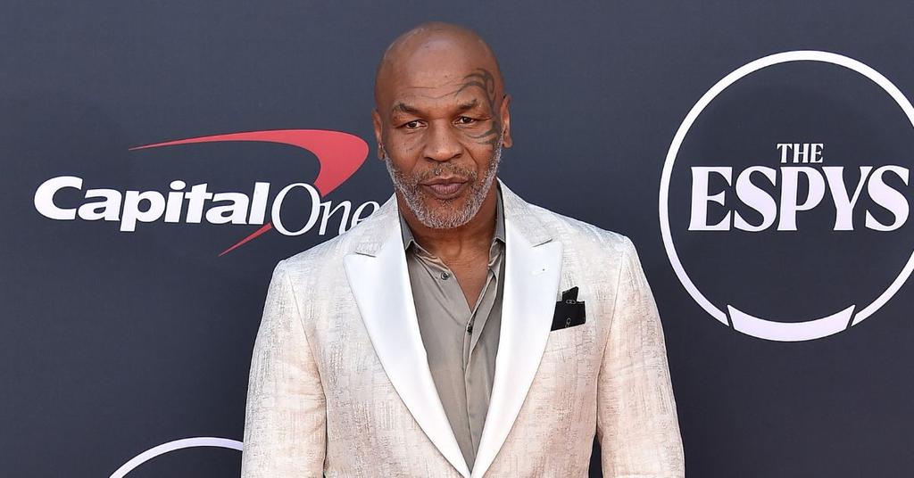 Mike Tyson 'Doing Great' After Medical Emergency Aboard Flight From ...